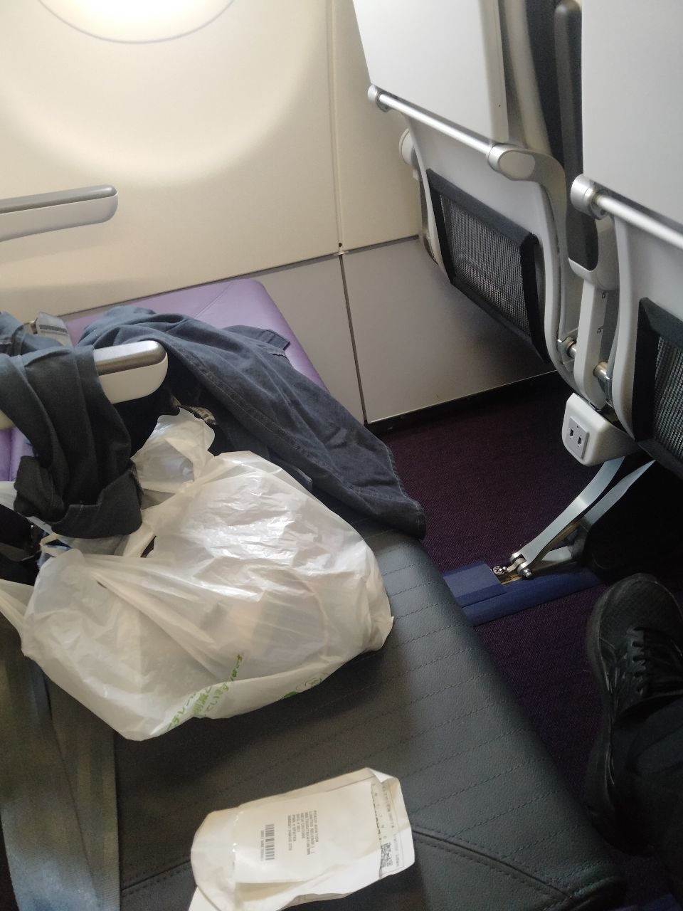 No.3821241 またまた3列独占！ - ソフトバンクグループ(株)【9984】の掲示板 2022/08/23〜2022/08/24 ...